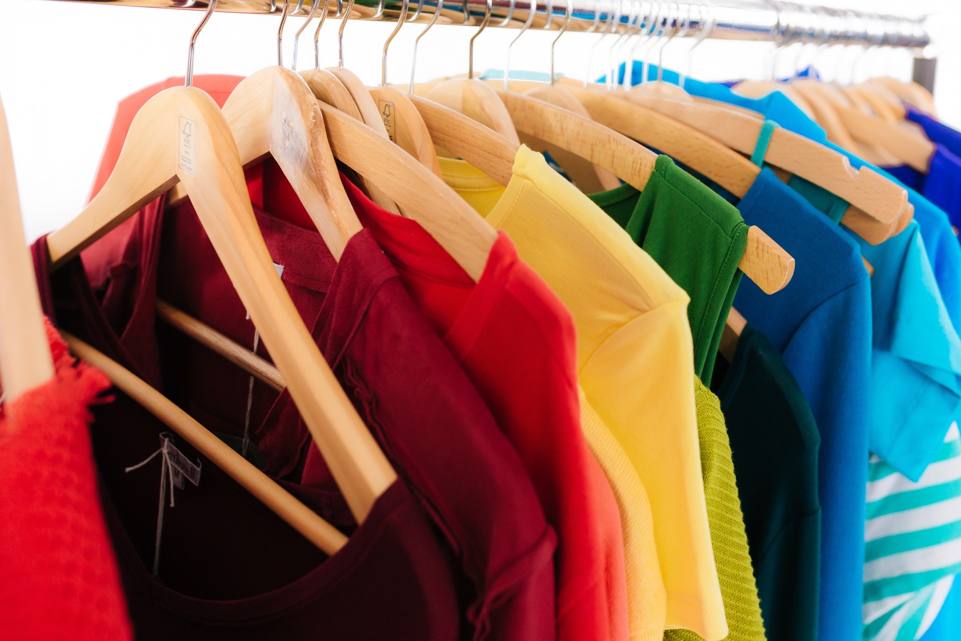 Why colour and style matters in the workplace · PA Life
